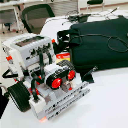Smart Robot Camp and Kia Motors Hwaseong Factory Field Tour