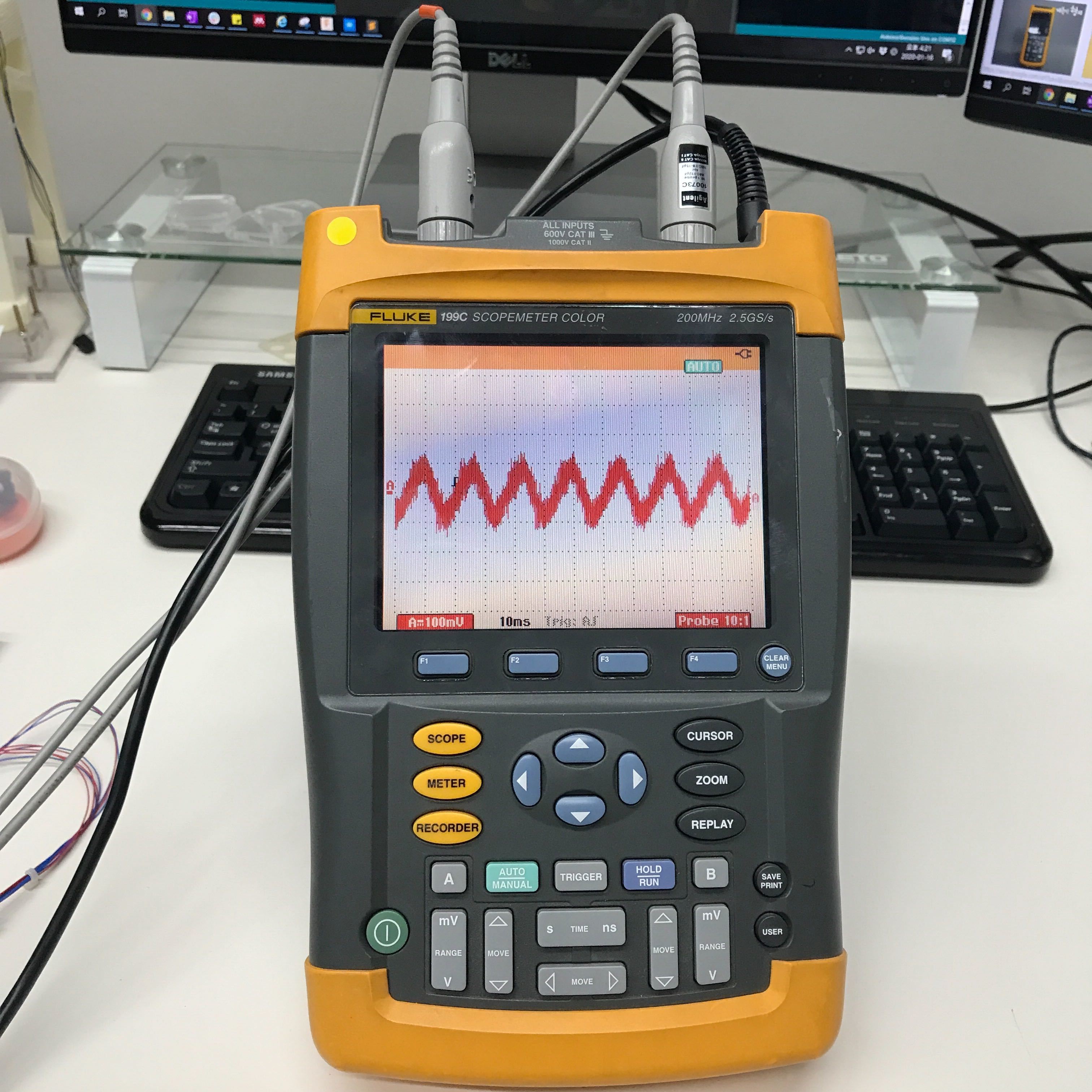 Fluke 199C Oscilloscope: How to use